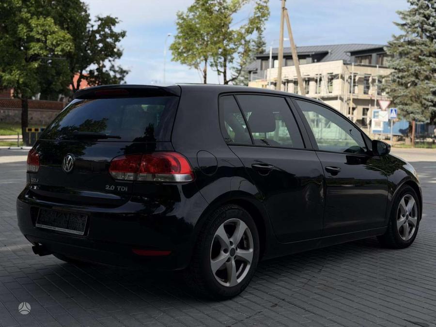 Black Volkswagen Golf 2009 in Rokiskis, with an engine capacity of 1.97 L and mileage of 295 thousand km for 2750 €, photo 10 on AUTOMOTO.COM.LV