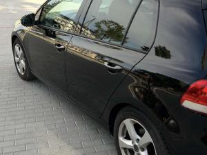 Black Volkswagen Golf 2009 in Rokiskis, with an engine capacity of 1.97 L and mileage of 295 thousand km for 2750 €, photo 16 on AUTOMOTO.COM.LV