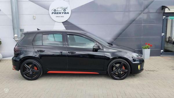 Melns Volkswagen Golf 2009 Kauņa, ar dzinēja tilpumu 1.98 L un nobraukumu 199 tūkst. km par 7950 €, foto 5 vietnē AUTOMOTO.COM.LV