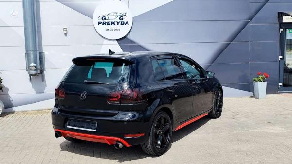 Melns Volkswagen Golf 2009 Kauņa, ar dzinēja tilpumu 1.98 L un nobraukumu 199 tūkst. km par 7950 €, foto 9 vietnē AUTOMOTO.COM.LV