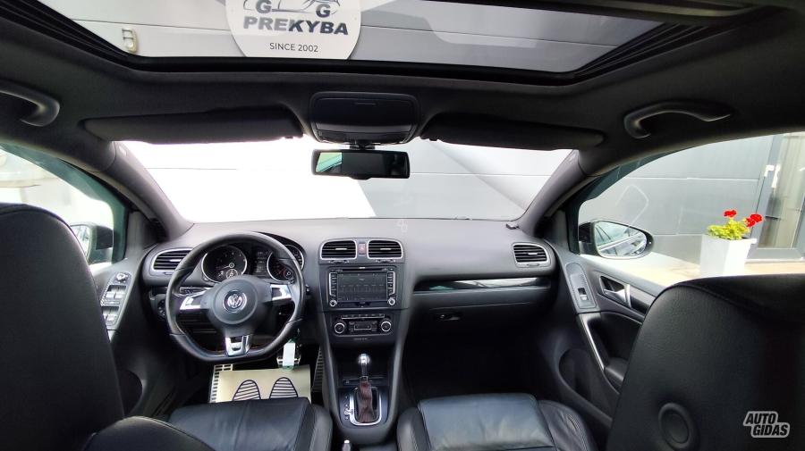 Melns Volkswagen Golf 2009 Ramučiai, ar dzinēja tilpumu 2.00 L un nobraukumu 199 tūkst. km par 7950 €, foto 3 vietnē AUTOMOTO.COM.LV
