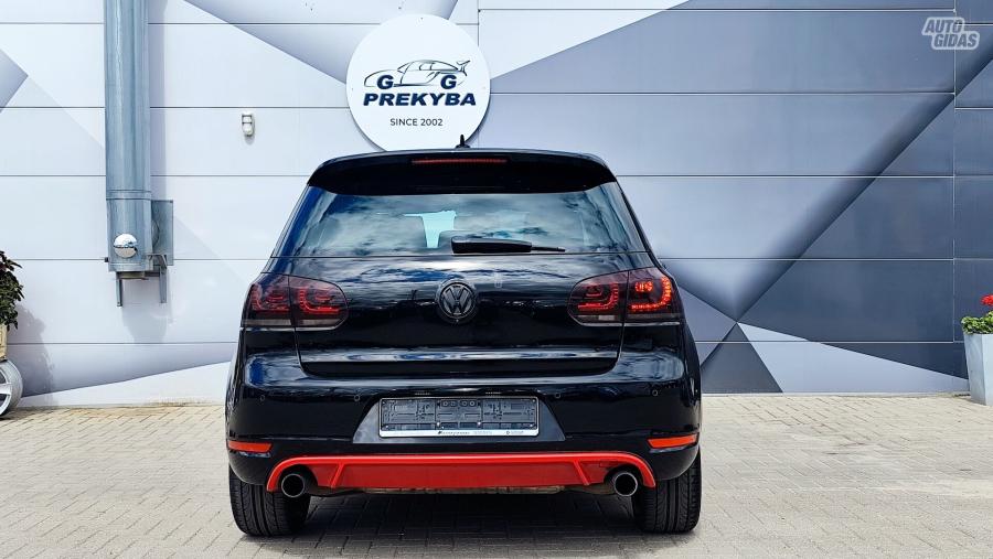Melns Volkswagen Golf 2009 Ramučiai, ar dzinēja tilpumu 2.00 L un nobraukumu 199 tūkst. km par 7950 €, foto 9 vietnē AUTOMOTO.COM.LV