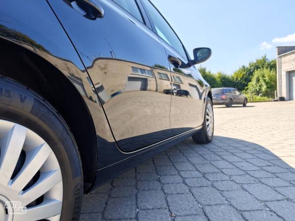 Melns Volkswagen Golf 2009 Marijampole, ar dzinēja tilpumu 1.60 L un nobraukumu 210 tūkst. km par 3650 €, foto 9 vietnē AUTOMOTO.COM.LV