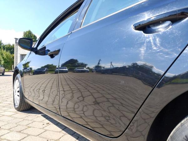 Melns Volkswagen Golf 2009 Marijampole, ar dzinēja tilpumu 1.60 L un nobraukumu 210 tūkst. km par 3650 €, foto 10 vietnē AUTOMOTO.COM.LV