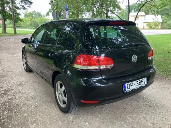Черный Фольксваген Гольф 2009 в Елгава, объемом двигателя 1.40 л и пробегом 299 тыс. км за 4650 €, фото 10 на AUTOMOTO.COM.LV