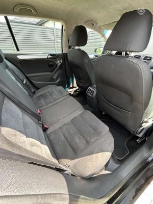 Black Volkswagen Golf 2009 in Kaunas, with an engine capacity of 1.97 L and mileage of 313 thousand km for 3200 €, photo 13 on AUTOMOTO.COM.LV