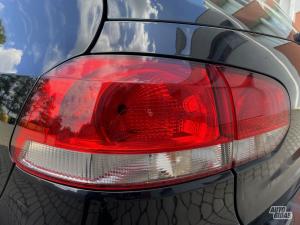 Melns Volkswagen Golf 2009 Alīta, ar dzinēja tilpumu 2.00 L un nobraukumu 344 tūkst. km par 1390 €, foto 9 vietnē AUTOMOTO.COM.LV