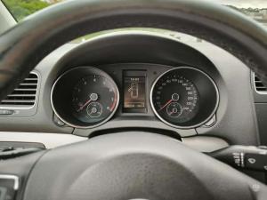 Black Volkswagen Golf 2009 in Kaunas, with an engine capacity of 1.39 L and mileage of 187 thousand km for 4600 €, photo 9 on AUTOMOTO.COM.LV