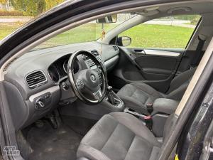 Melns Volkswagen Golf 2009 Kauņa, ar dzinēja tilpumu 2.00 L un nobraukumu 352 tūkst. km par 2600 €, foto 5 vietnē AUTOMOTO.COM.LV