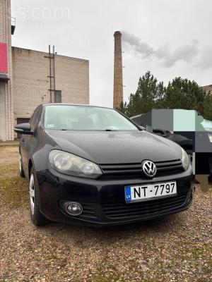 Black Volkswagen Golf 2010 in Tukums, with an engine capacity of 1.40 L and mileage of 196 thousand km for 2100 €, photo 2 on AUTOMOTO.COM.LV