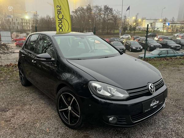 Melns Volkswagen Golf 2010 Viļņa, ar dzinēja tilpumu 1.39 L un nobraukumu 198 tūkst. km par 5000 €, foto 2 vietnē AUTOMOTO.COM.LV