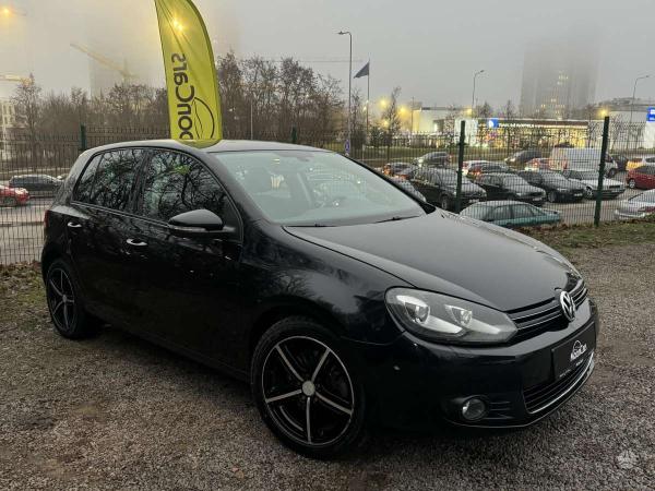 Melns Volkswagen Golf 2010 Viļņa, ar dzinēja tilpumu 1.39 L un nobraukumu 198 tūkst. km par 5000 €, foto 4 vietnē AUTOMOTO.COM.LV