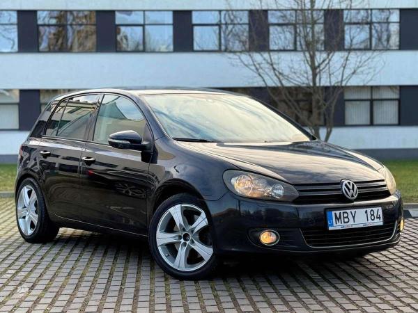 Melns Volkswagen Golf 2010 Kauņa, ar dzinēja tilpumu 1.39 L un nobraukumu 236 tūkst. km par 3000 €, foto 1 vietnē AUTOMOTO.COM.LV