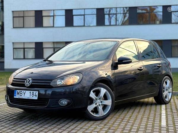 Melns Volkswagen Golf 2010 Kauņa, ar dzinēja tilpumu 1.39 L un nobraukumu 236 tūkst. km par 3000 €, foto 2 vietnē AUTOMOTO.COM.LV