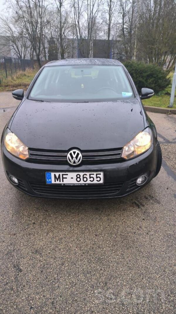 Melns Volkswagen Golf 2010 Rīga, ar dzinēja tilpumu 1.60 L un nobraukumu 283 tūkst. km par 3850 €, foto 5 vietnē AUTOMOTO.COM.LV