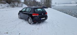 Melns Volkswagen Golf 2010 Kauņa, ar dzinēja tilpumu 1.60 L un nobraukumu 251 tūkst. km par 3500 €, foto 3 vietnē AUTOMOTO.COM.LV