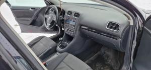 Melns Volkswagen Golf 2010 Kauņa, ar dzinēja tilpumu 1.60 L un nobraukumu 251 tūkst. km par 3500 €, foto 12 vietnē AUTOMOTO.COM.LV