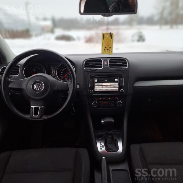 Melns Volkswagen Golf 2010 Rēzekne, ar dzinēja tilpumu 1.60 L un nobraukumu 0 tūkst. km par 4550 €, foto 8 vietnē AUTOMOTO.COM.LV