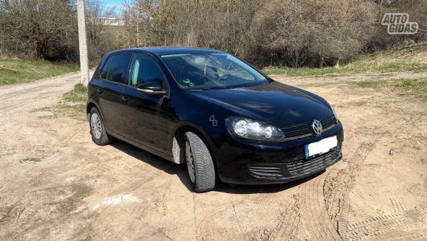 Black Volkswagen Golf 2010 in Vilnius, with an engine capacity of 1.40 L and mileage of 234 thousand km for 4000 €, photo 2 on AUTOMOTO.COM.LV