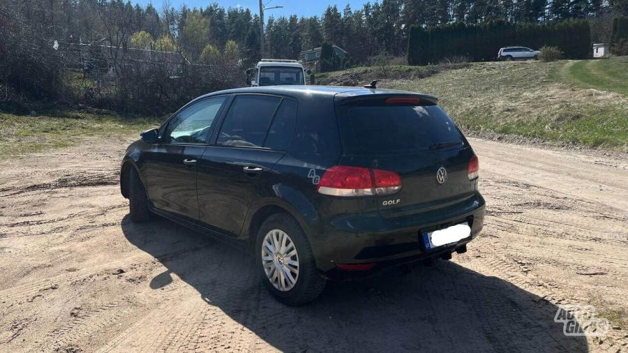Black Volkswagen Golf 2010 in Vilnius, with an engine capacity of 1.40 L and mileage of 234 thousand km for 4000 €, photo 5 on AUTOMOTO.COM.LV