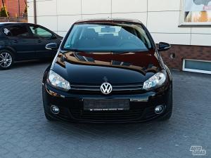Melns Volkswagen Golf 2010 Kretinga, ar dzinēja tilpumu 1.60 L un nobraukumu 211 tūkst. km par 4950 €, foto 3 vietnē AUTOMOTO.COM.LV
