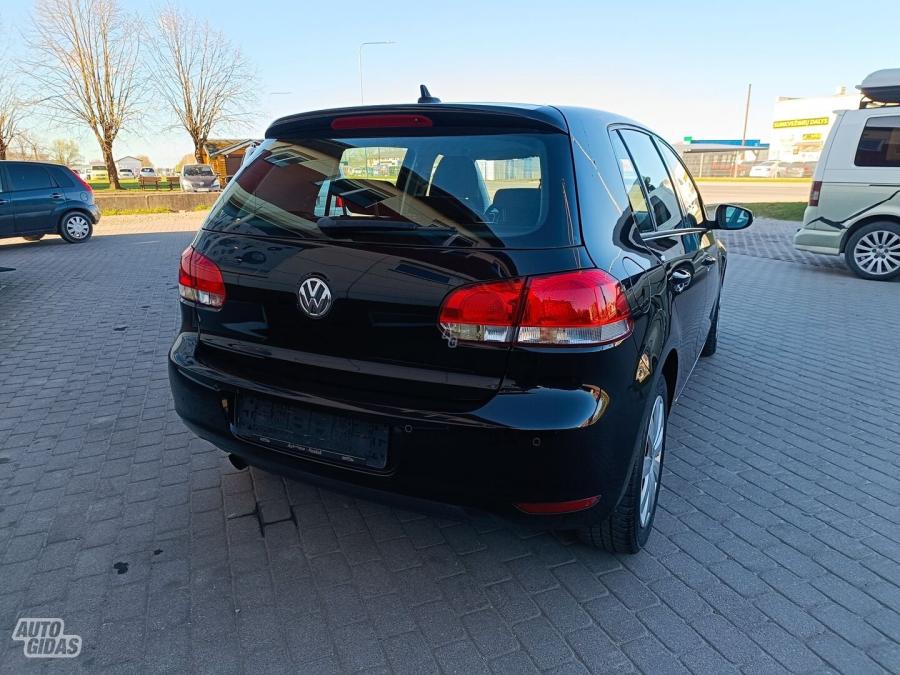 Melns Volkswagen Golf 2010 Kretinga, ar dzinēja tilpumu 1.60 L un nobraukumu 211 tūkst. km par 4950 €, foto 6 vietnē AUTOMOTO.COM.LV