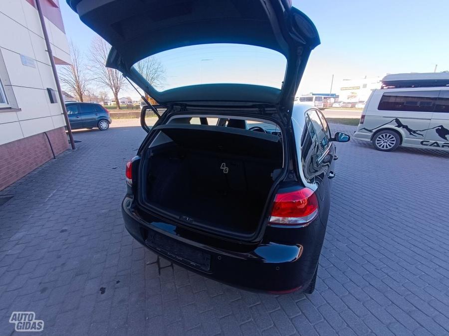 Melns Volkswagen Golf 2010 Kretinga, ar dzinēja tilpumu 1.60 L un nobraukumu 211 tūkst. km par 4950 €, foto 15 vietnē AUTOMOTO.COM.LV