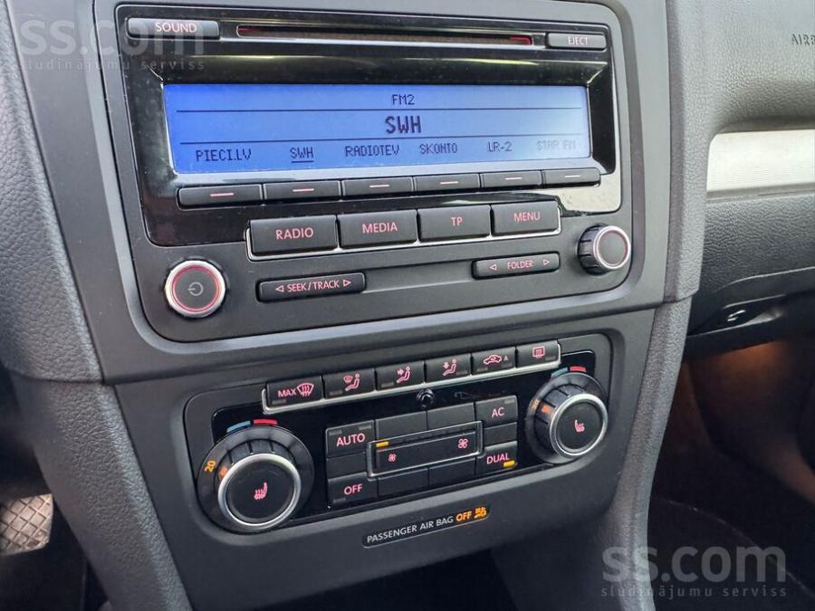 Melns Volkswagen Golf 2010 Rīga, ar dzinēja tilpumu 1.40 L un nobraukumu 0 tūkst. km par 3599 €, foto 18 vietnē AUTOMOTO.COM.LV