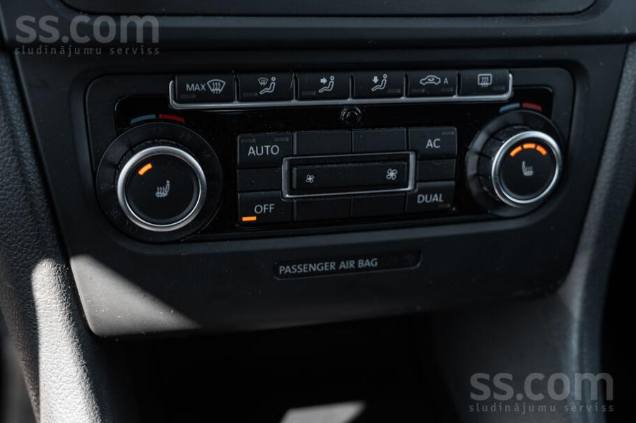 Melns Volkswagen Golf 2010 Rīga, ar dzinēja tilpumu 1.60 L un nobraukumu 334 tūkst. km par 3200 €, foto 13 vietnē AUTOMOTO.COM.LV