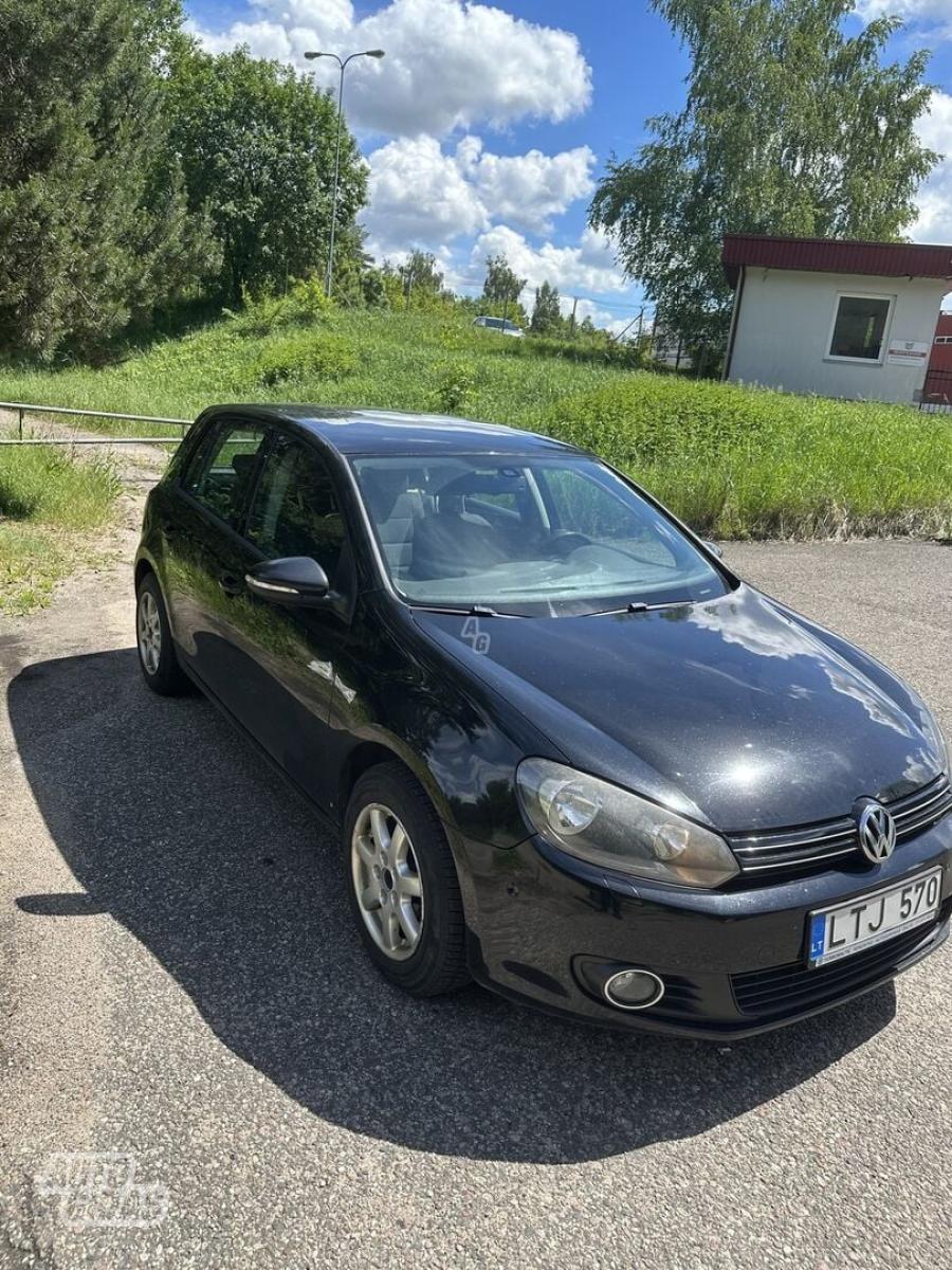 Black Volkswagen Golf 2010 in Vilnius, with an engine capacity of 1.40 L and mileage of 240 thousand km for 2000 €, photo 3 on AUTOMOTO.COM.LV