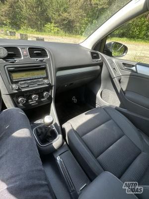 Black Volkswagen Golf 2010 in Vilnius, with an engine capacity of 1.40 L and mileage of 240 thousand km for 2000 €, photo 8 on AUTOMOTO.COM.LV