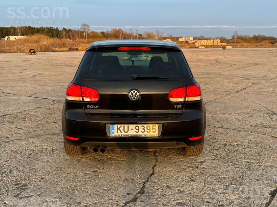 Melns Volkswagen Golf 2010 Rīga, ar dzinēja tilpumu 1.40 L un nobraukumu 0 tūkst. km par 3599 €, foto 5 vietnē AUTOMOTO.COM.LV
