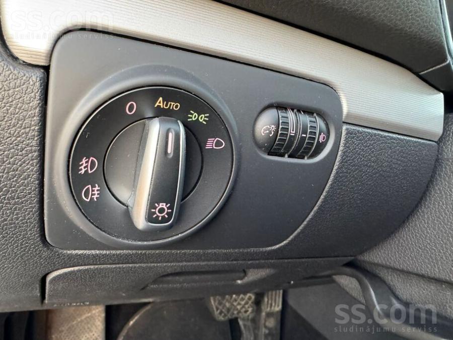 Melns Volkswagen Golf 2010 Rīga, ar dzinēja tilpumu 1.40 L un nobraukumu 0 tūkst. km par 3599 €, foto 15 vietnē AUTOMOTO.COM.LV