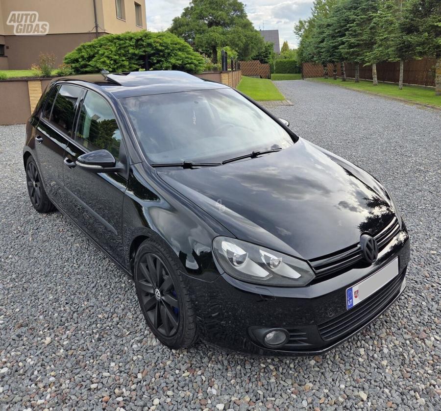 Black Volkswagen Golf 2010 in Alytus, with an engine capacity of 2.00 L and mileage of 206 thousand km for 5000 €, photo 8 on AUTOMOTO.COM.LV