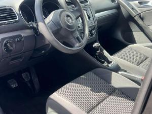 Melns Volkswagen Golf 2010 Kauņa, ar dzinēja tilpumu 1.60 L un nobraukumu 291 tūkst. km par 4350 €, foto 12 vietnē AUTOMOTO.COM.LV