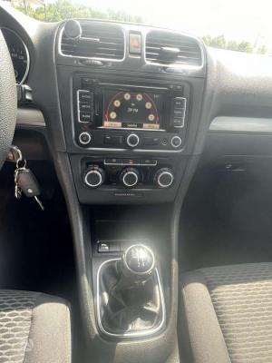 Melns Volkswagen Golf 2010 Kauņa, ar dzinēja tilpumu 1.60 L un nobraukumu 291 tūkst. km par 4350 €, foto 15 vietnē AUTOMOTO.COM.LV