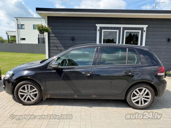 Melns Volkswagen Golf 2010 Tallina, ar dzinēja tilpumu 1.60 L un nobraukumu 367 tūkst. km par 3200 €, foto 10 vietnē AUTOMOTO.COM.LV