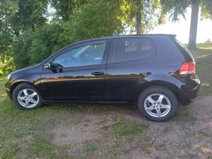 Melns Volkswagen Golf 2010 Rīga, ar dzinēja tilpumu 1.20 L un nobraukumu 213 tūkst. km par 3450 €, foto 7 vietnē AUTOMOTO.COM.LV
