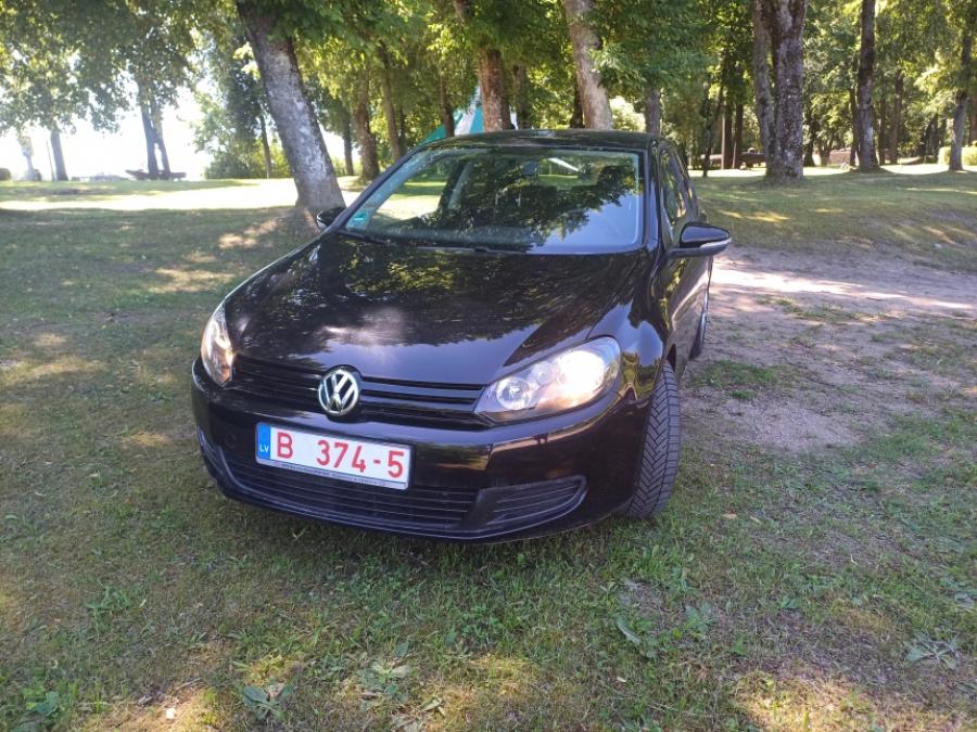Melns Volkswagen Golf 2010 Rīga, ar dzinēja tilpumu 1.20 L un nobraukumu 213 tūkst. km par 3450 €, foto 8 vietnē AUTOMOTO.COM.LV