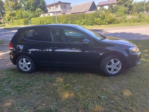 Melns Volkswagen Golf 2010 Rīga, ar dzinēja tilpumu 1.20 L un nobraukumu 213 tūkst. km par 3450 €, foto 17 vietnē AUTOMOTO.COM.LV
