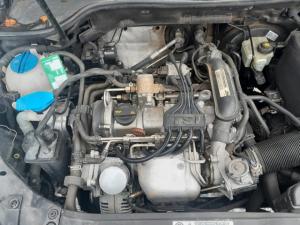 Melns Volkswagen Golf 2010 Rīga, ar dzinēja tilpumu 1.20 L un nobraukumu 213 tūkst. km par 3450 €, foto 39 vietnē AUTOMOTO.COM.LV