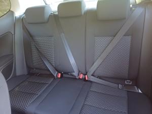 Melns Volkswagen Golf 2010 Rīga, ar dzinēja tilpumu 1.20 L un nobraukumu 213 tūkst. km par 3450 €, foto 42 vietnē AUTOMOTO.COM.LV