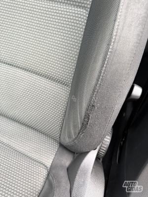 Melns Volkswagen Golf 2010 Viļņa, ar dzinēja tilpumu 1.60 L un nobraukumu 340 tūkst. km par 2500 €, foto 22 vietnē AUTOMOTO.COM.LV