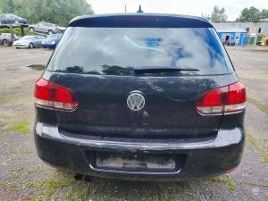 Melns Volkswagen Golf 2010 Vilkaviškis, ar dzinēja tilpumu 1.39 L un nobraukumu 270 tūkst. km par 2999 €, foto 10 vietnē AUTOMOTO.COM.LV