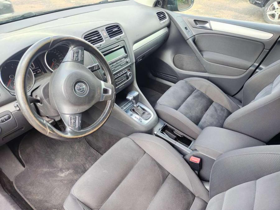 Melns Volkswagen Golf 2010 Vilkaviškis, ar dzinēja tilpumu 1.39 L un nobraukumu 270 tūkst. km par 2999 €, foto 17 vietnē AUTOMOTO.COM.LV