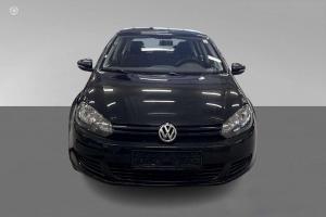 Black Volkswagen Golf 2010 in Kaunas, with an engine capacity of 1.60 L and mileage of 167 thousand km for 3100 €, photo 3 on AUTOMOTO.COM.LV