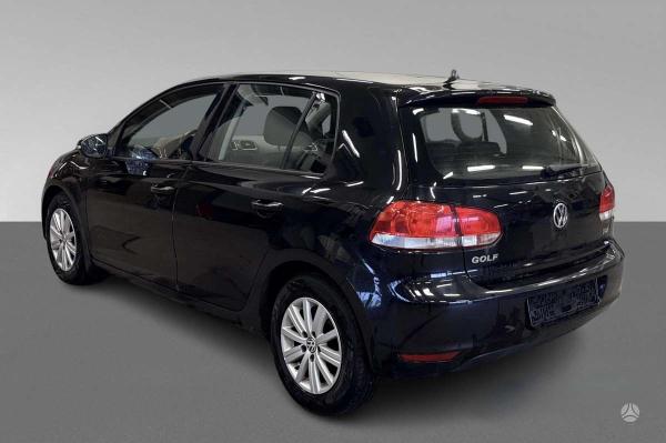 Black Volkswagen Golf 2010 in Kaunas, with an engine capacity of 1.60 L and mileage of 167 thousand km for 3100 €, photo 4 on AUTOMOTO.COM.LV
