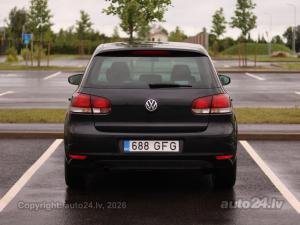 Black Volkswagen Golf 2010 in Tallinn, with an engine capacity of 1.60 L and mileage of 360 thousand km for 4800 €, photo 7 on AUTOMOTO.COM.LV