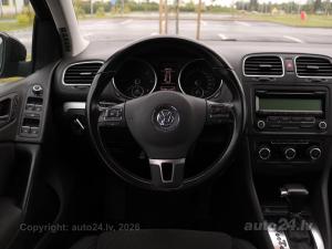Black Volkswagen Golf 2010 in Tallinn, with an engine capacity of 1.60 L and mileage of 360 thousand km for 4800 €, photo 15 on AUTOMOTO.COM.LV
