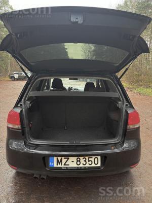 Melns Volkswagen Golf 2010 Jūrmala, ar dzinēja tilpumu 1.40 L un nobraukumu 185 tūkst. km par 3500 €, foto 6 vietnē AUTOMOTO.COM.LV